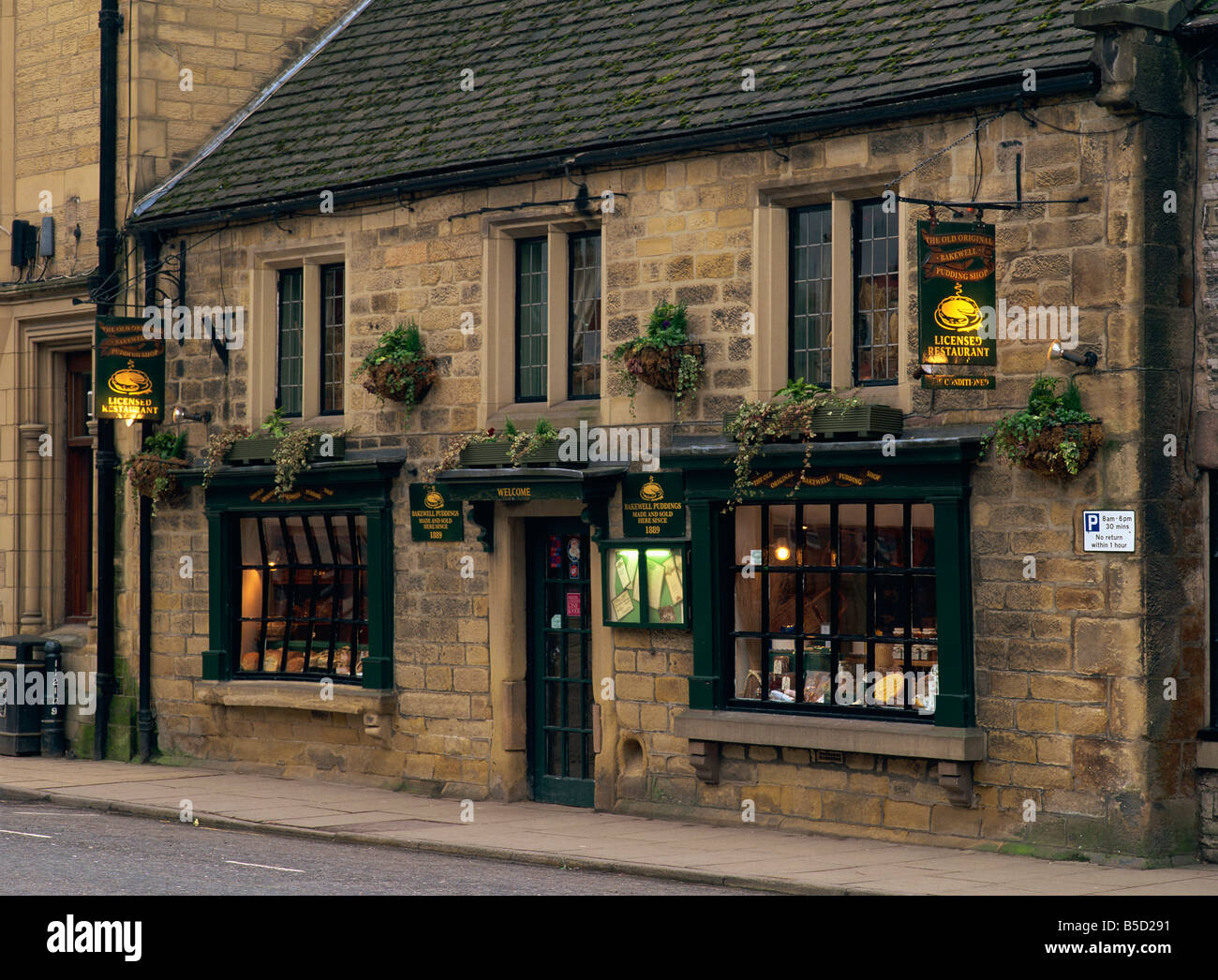 Old original bakewell pudding shop where bakewell puddings have been ...