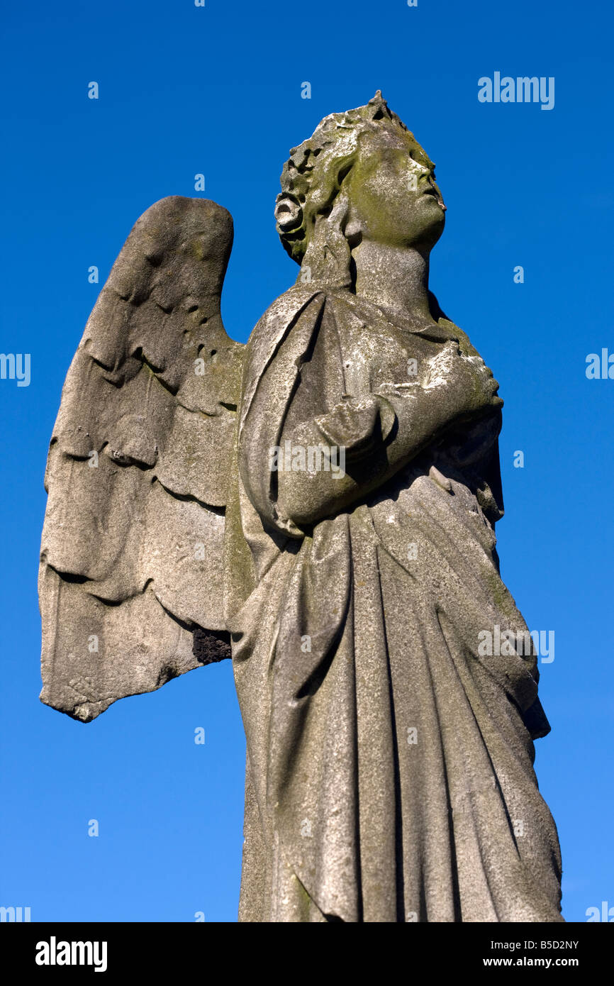 Angel Statue Kensal Green Cemetery London Stock Photo - Alamy