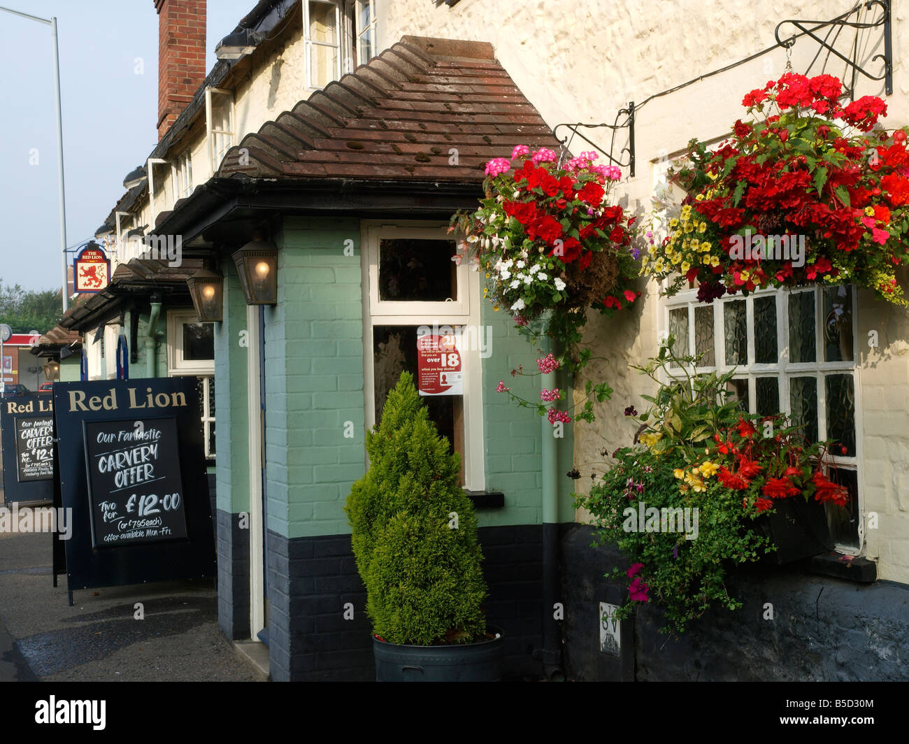 Norwich pub old uk hi-res stock photography and images - Alamy