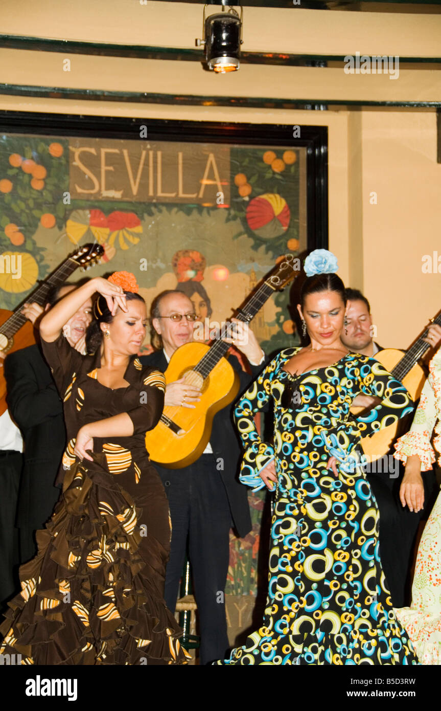 El arenal restaurant hi-res stock photography and images - Alamy