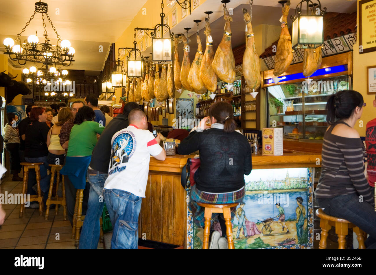 El arenal restaurant hi-res stock photography and images - Alamy