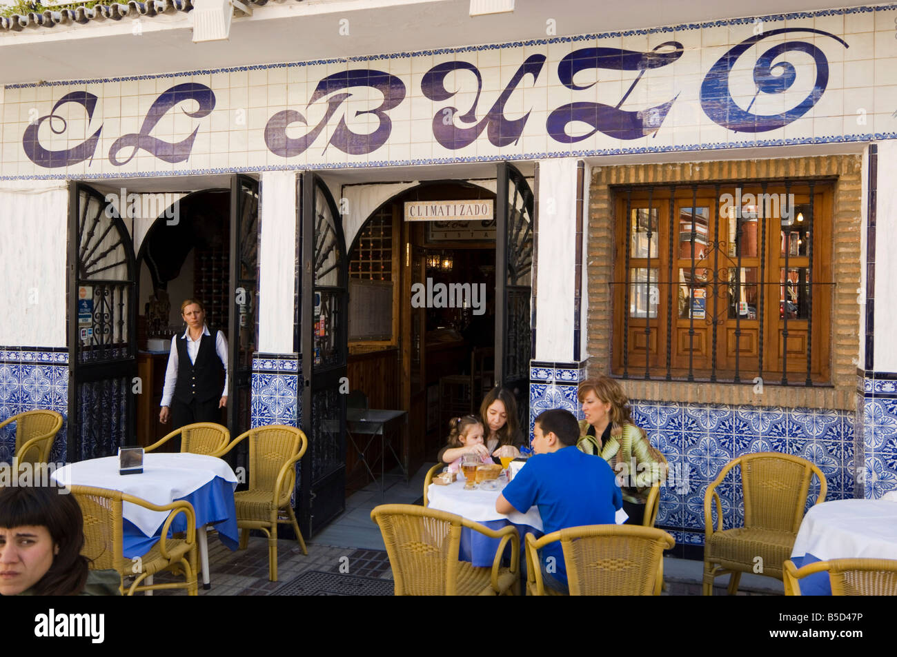 El arenal restaurant hi-res stock photography and images - Alamy
