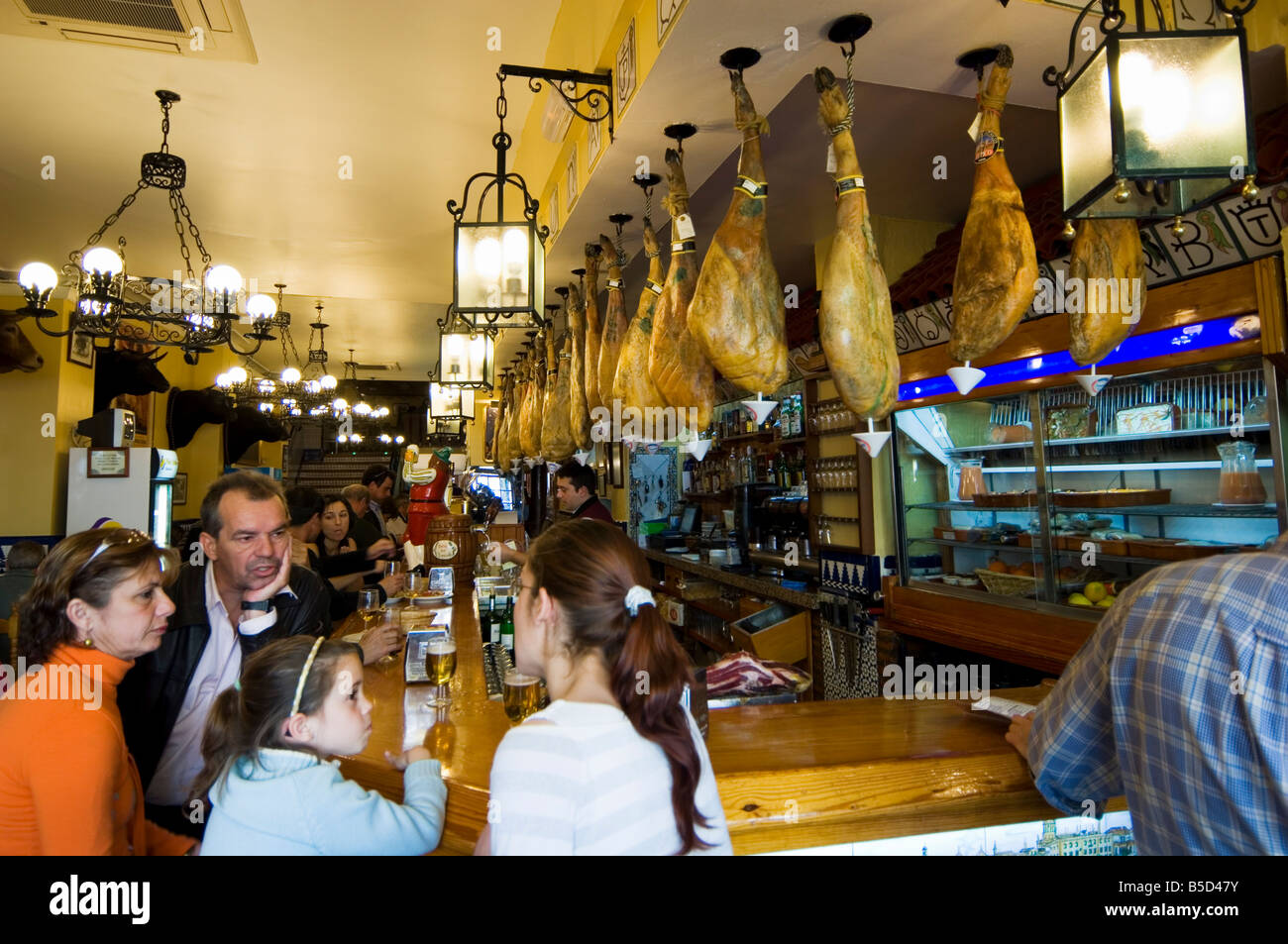 El arenal restaurant hi-res stock photography and images - Alamy