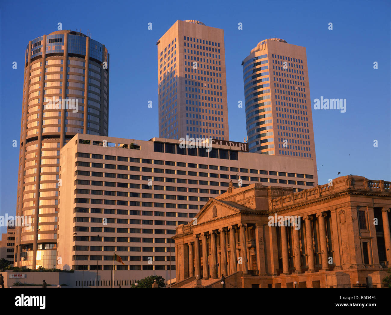 Colombo colonial buildings sri lanka hi-res stock photography and ...