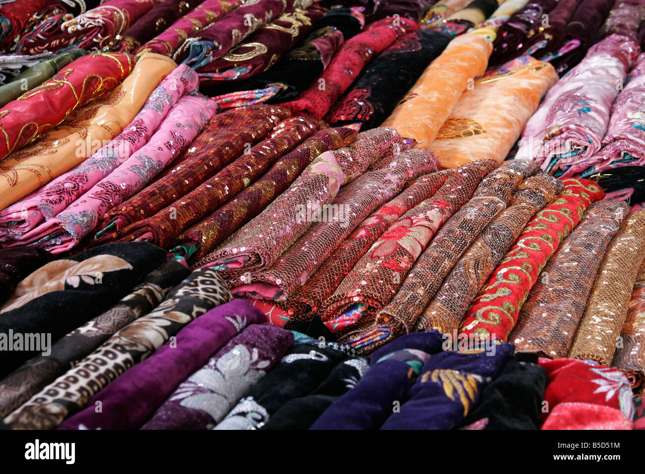 Urgut bazaar uzbekistan hi-res stock photography and images - Alamy
