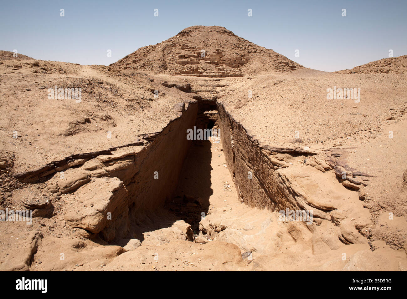 The royal cemetery at El Kurru, Sudan, Africa Stock Photo - Alamy