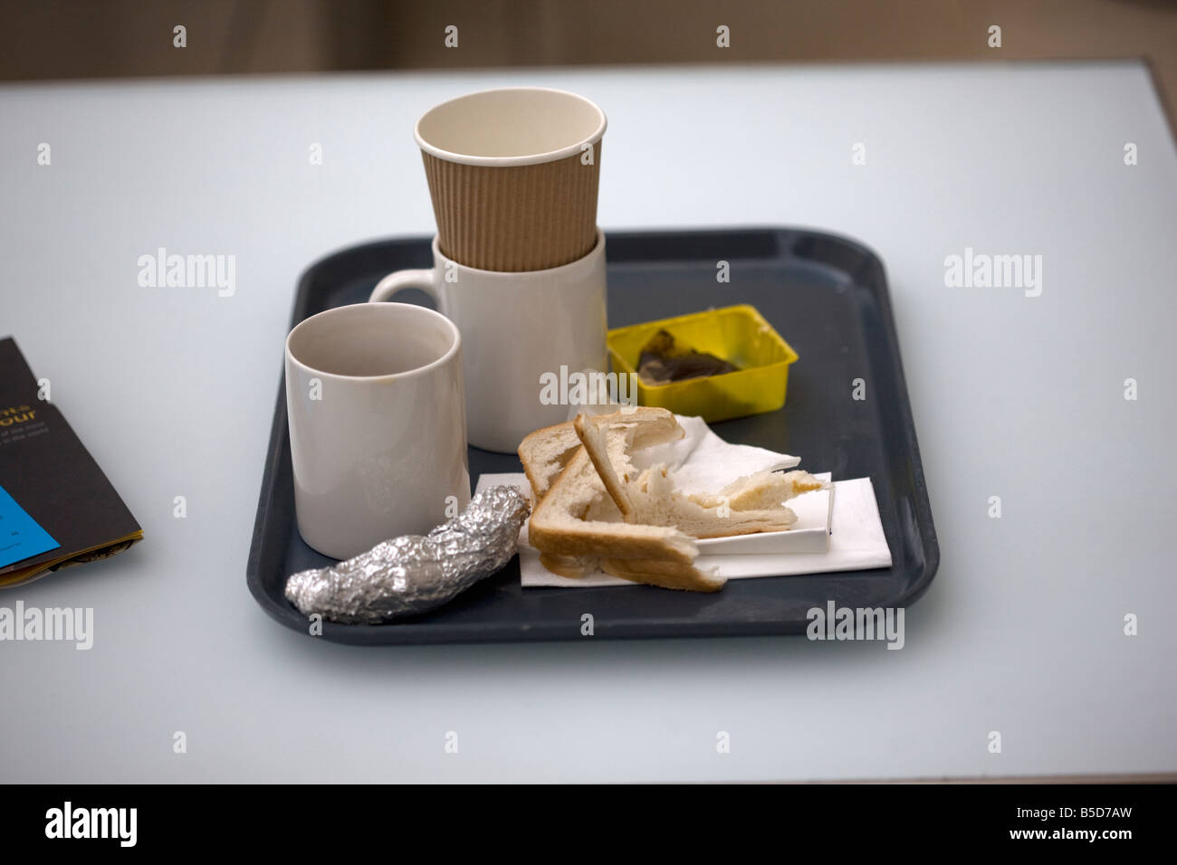 Cafe Tray with used cups Stock Photo - Alamy