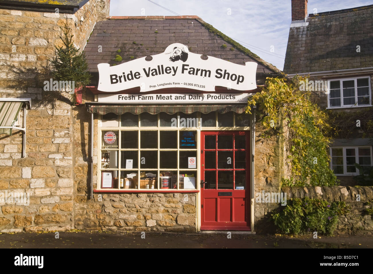 Dorset farm hi-res stock photography and images - Alamy