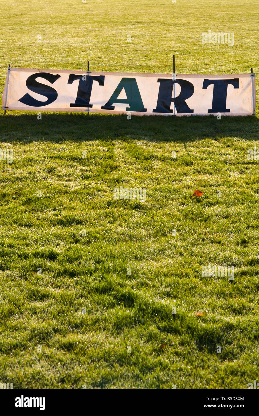 Race start banner hi-res stock photography and images - Alamy