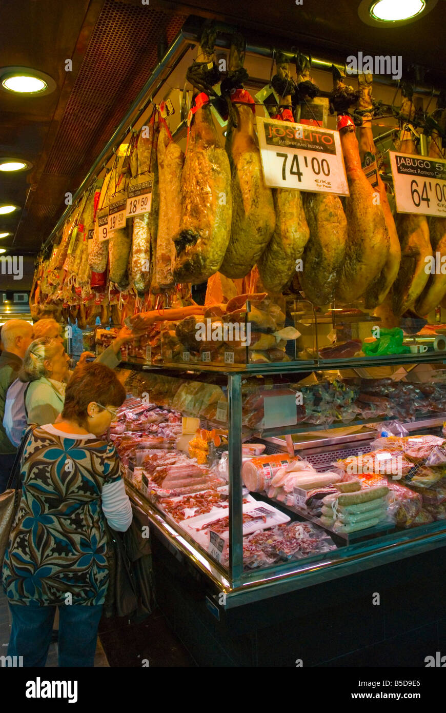 Butcher stall meat interior shopping hi-res stock photography and ...