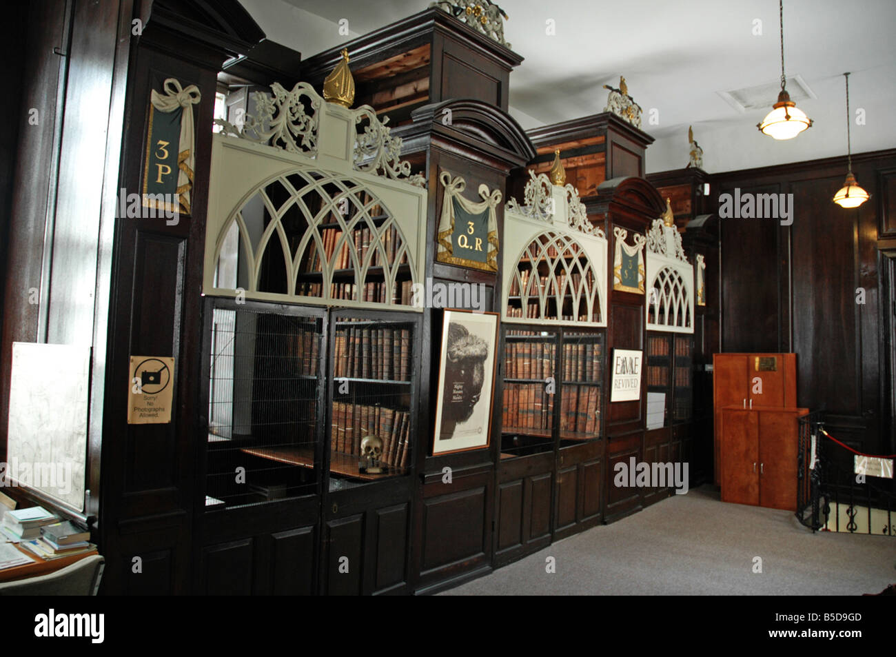Marsh library dublin hi-res stock photography and images - Alamy