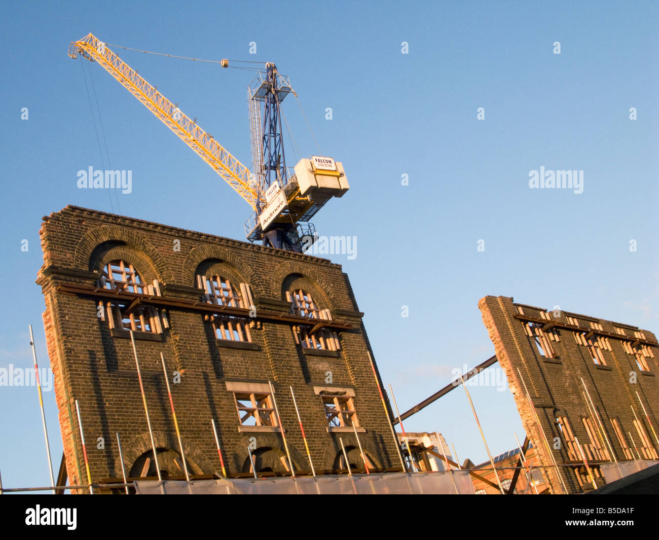 Uk demolition hi-res stock photography and images - Alamy