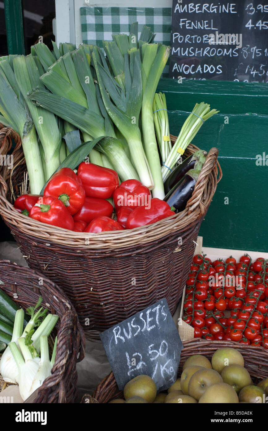 Organic produce england hi-res stock photography and images - Alamy
