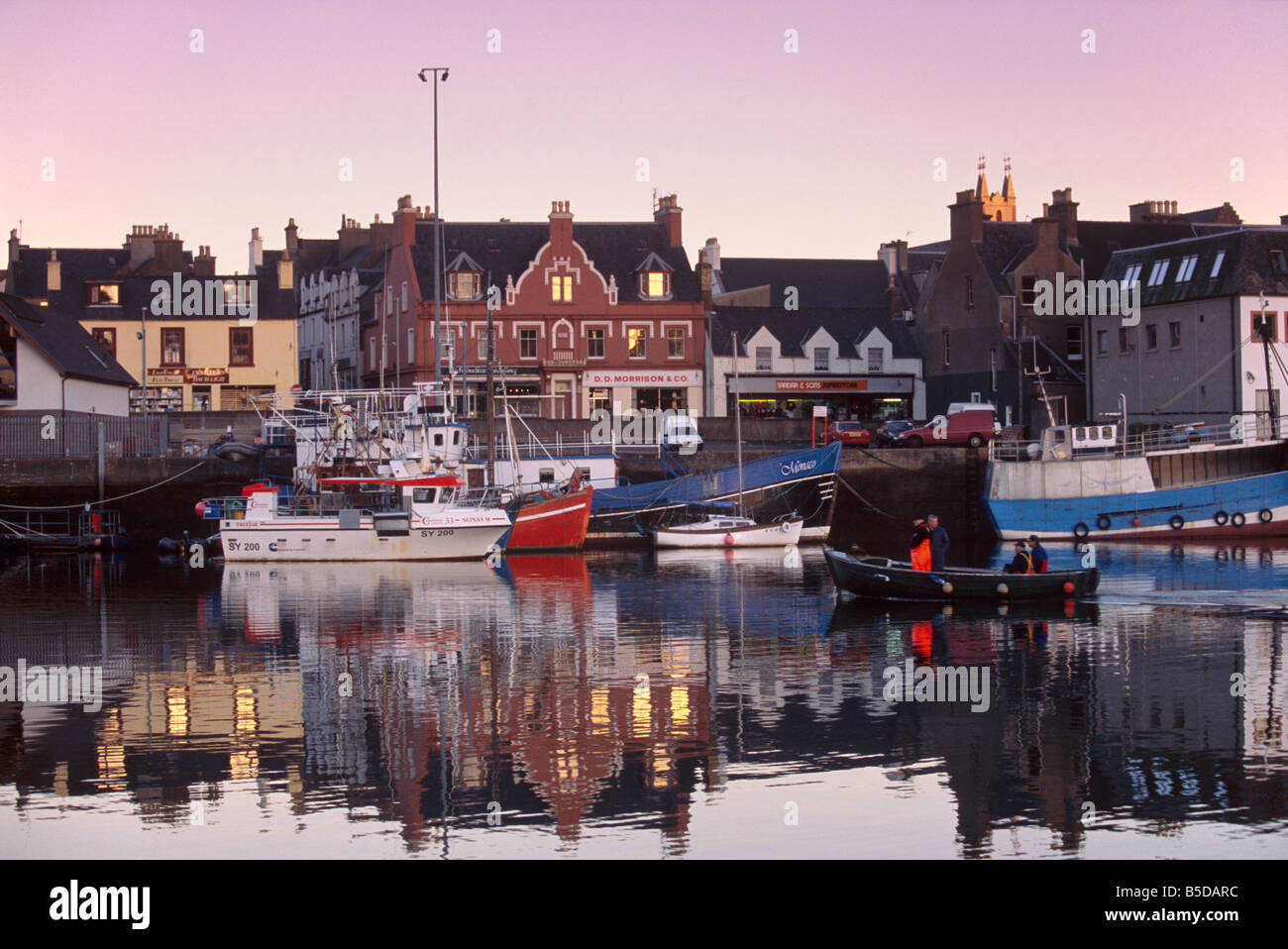 Stornoway waterfront hi-res stock photography and images - Alamy