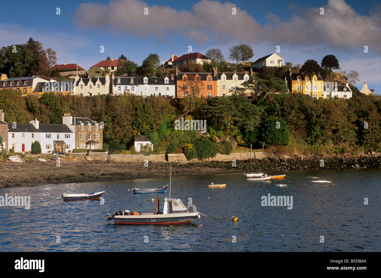 Portree waterfront isle skye scotland hi-res stock photography and ...