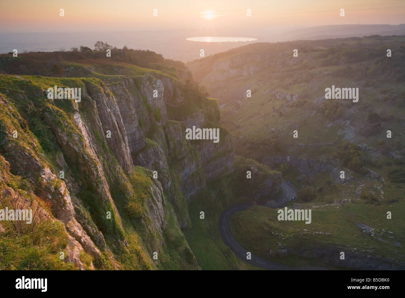 Road cheddar gorge hi-res stock photography and images - Alamy