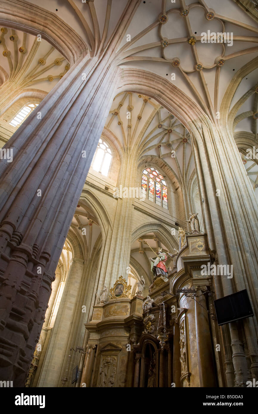 Interior of leon cathedral hi-res stock photography and images - Alamy