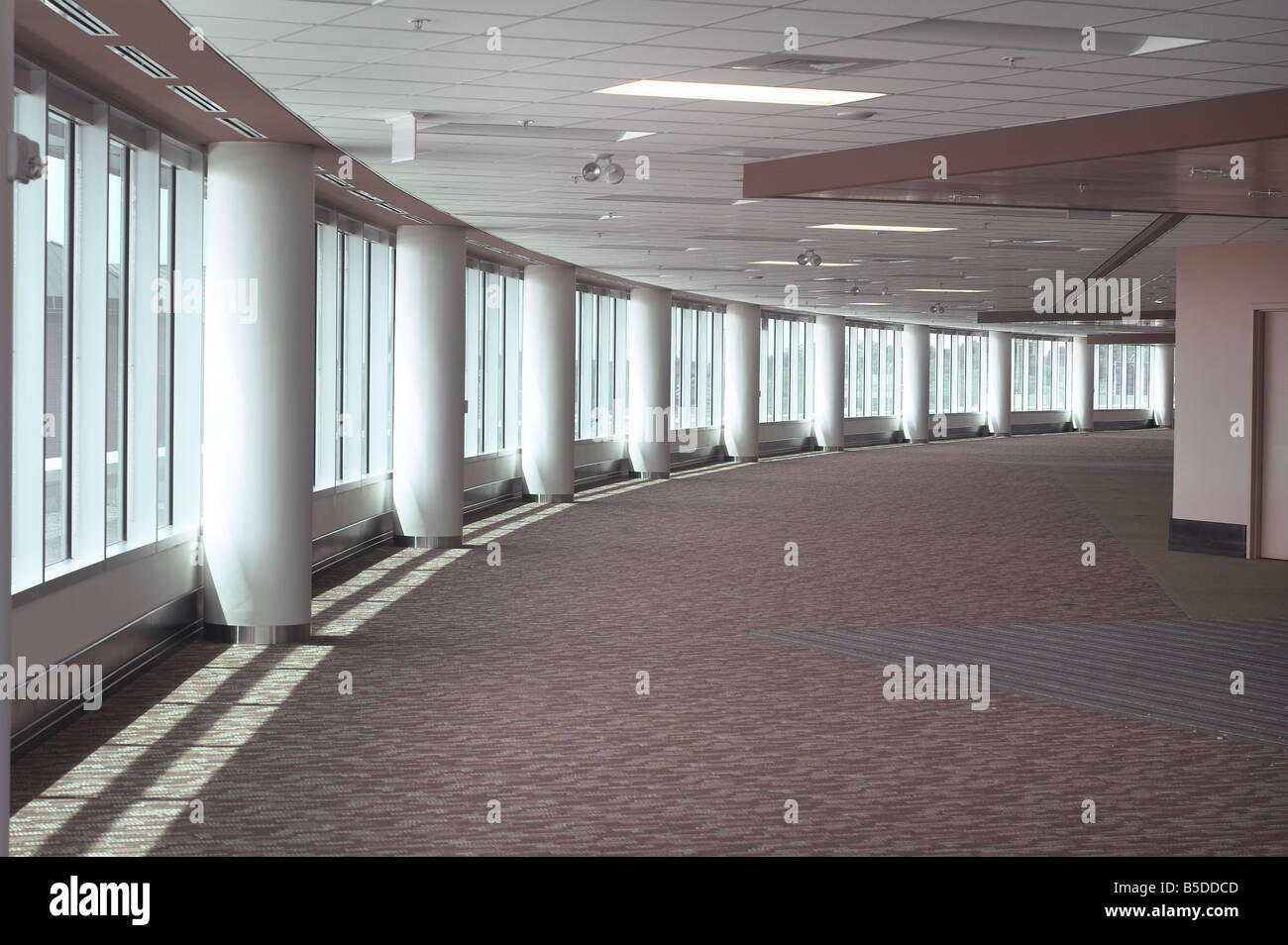 Empty Vacant Office Area Nobody Stock Photo - Alamy