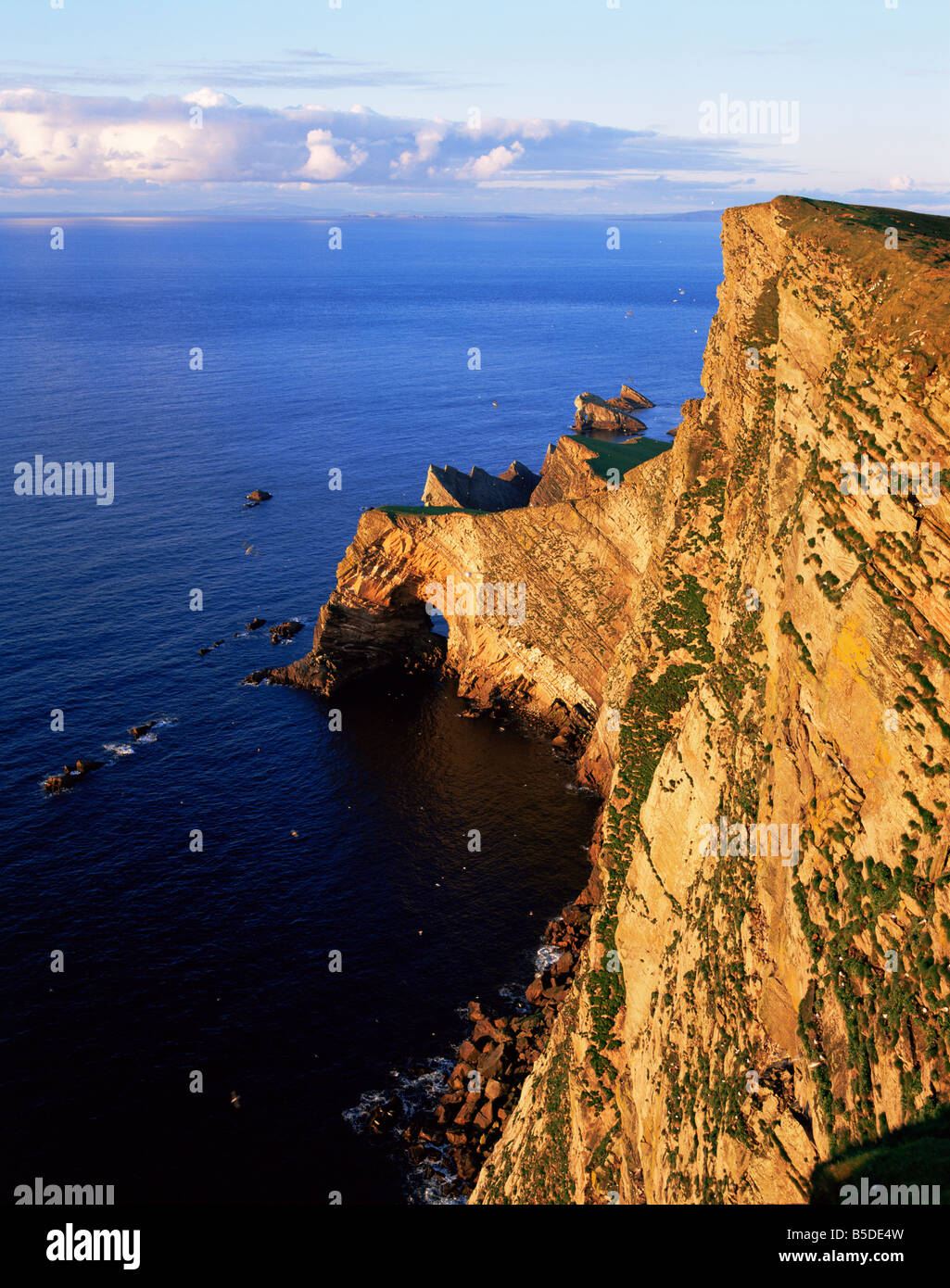 Da Nort Bank, natural arches and cliffs, Foula, Shetland Islands ...
