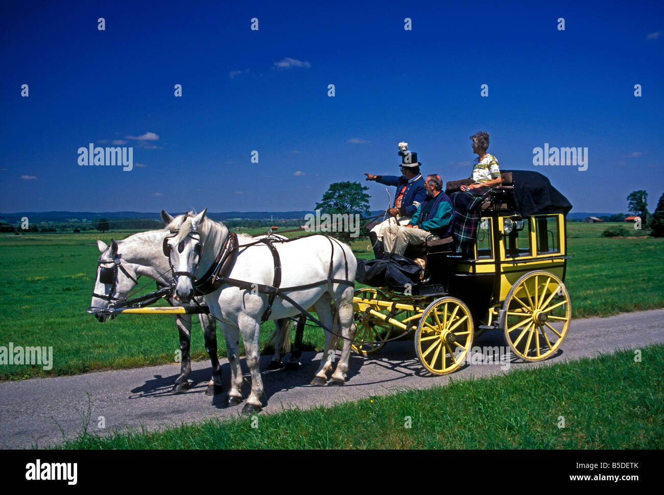German people, German tourists, man, woman, couple, horse-drawn ...