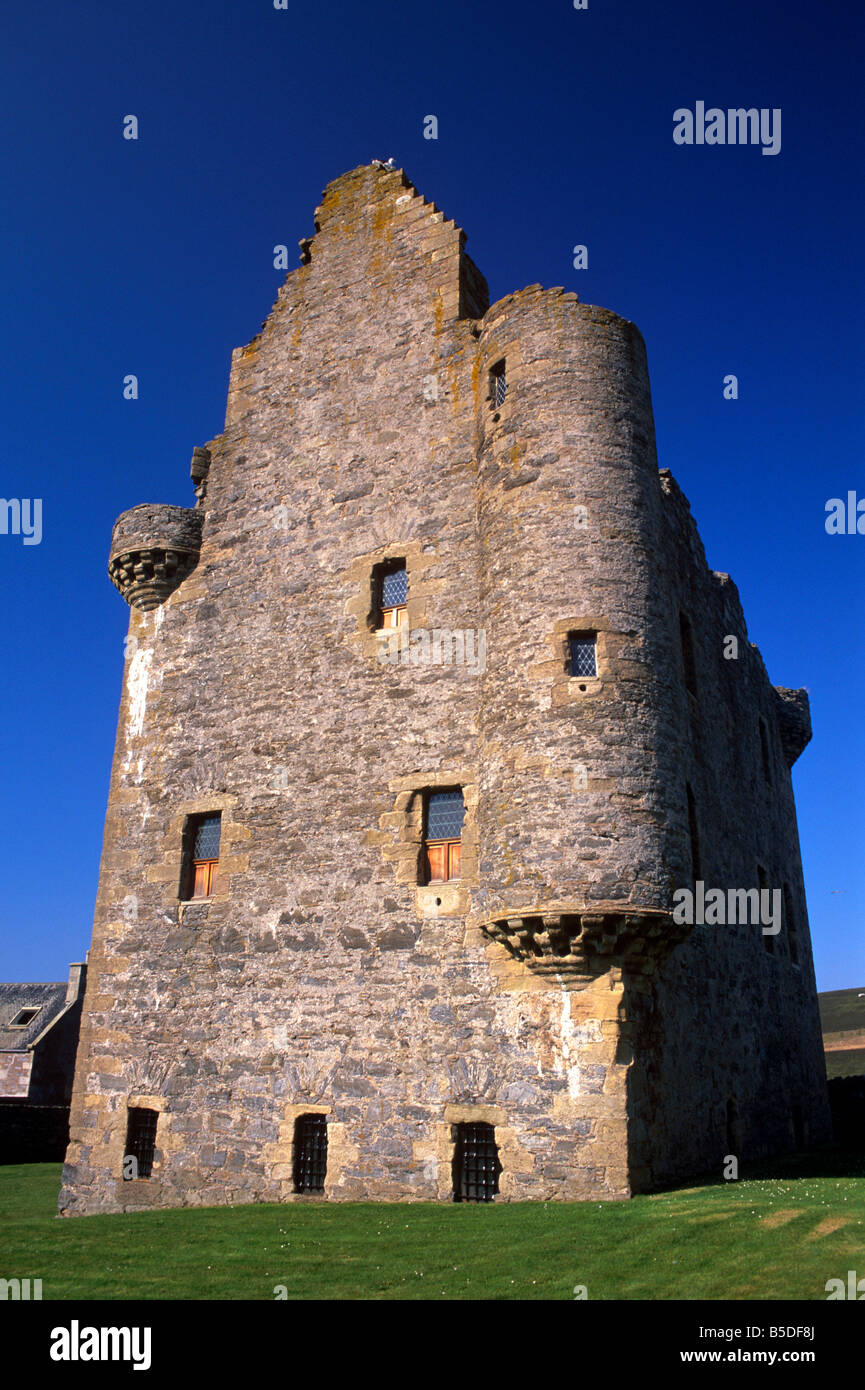 Scalloway Castle built by forced labour by Earl Patrick in 1600 ...