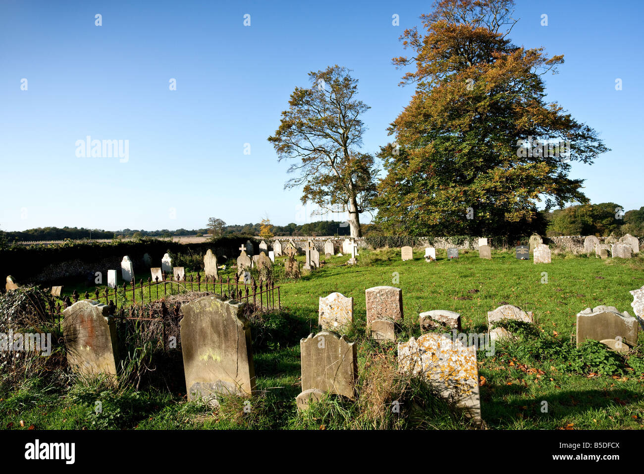 Hanworth church hi-res stock photography and images - Alamy