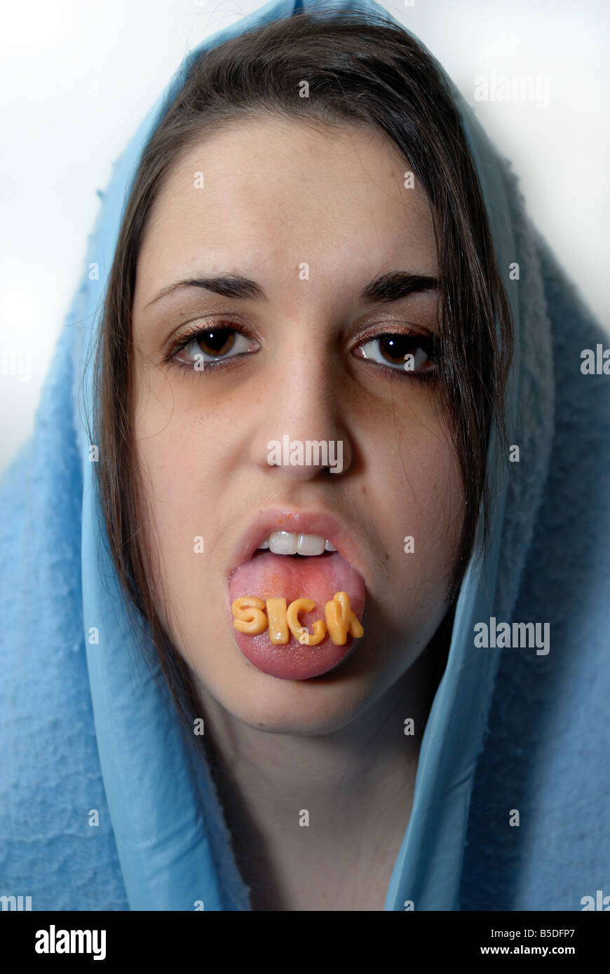 Teen flu shot hi-res stock photography and images - Alamy