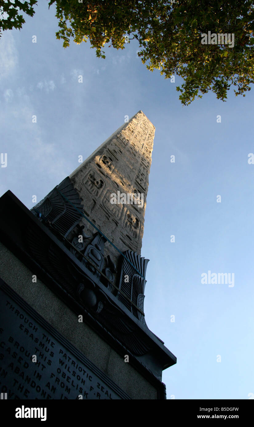 Cleopatra's needle, ancient Egyptian obelisk, Victoria Embankment ...