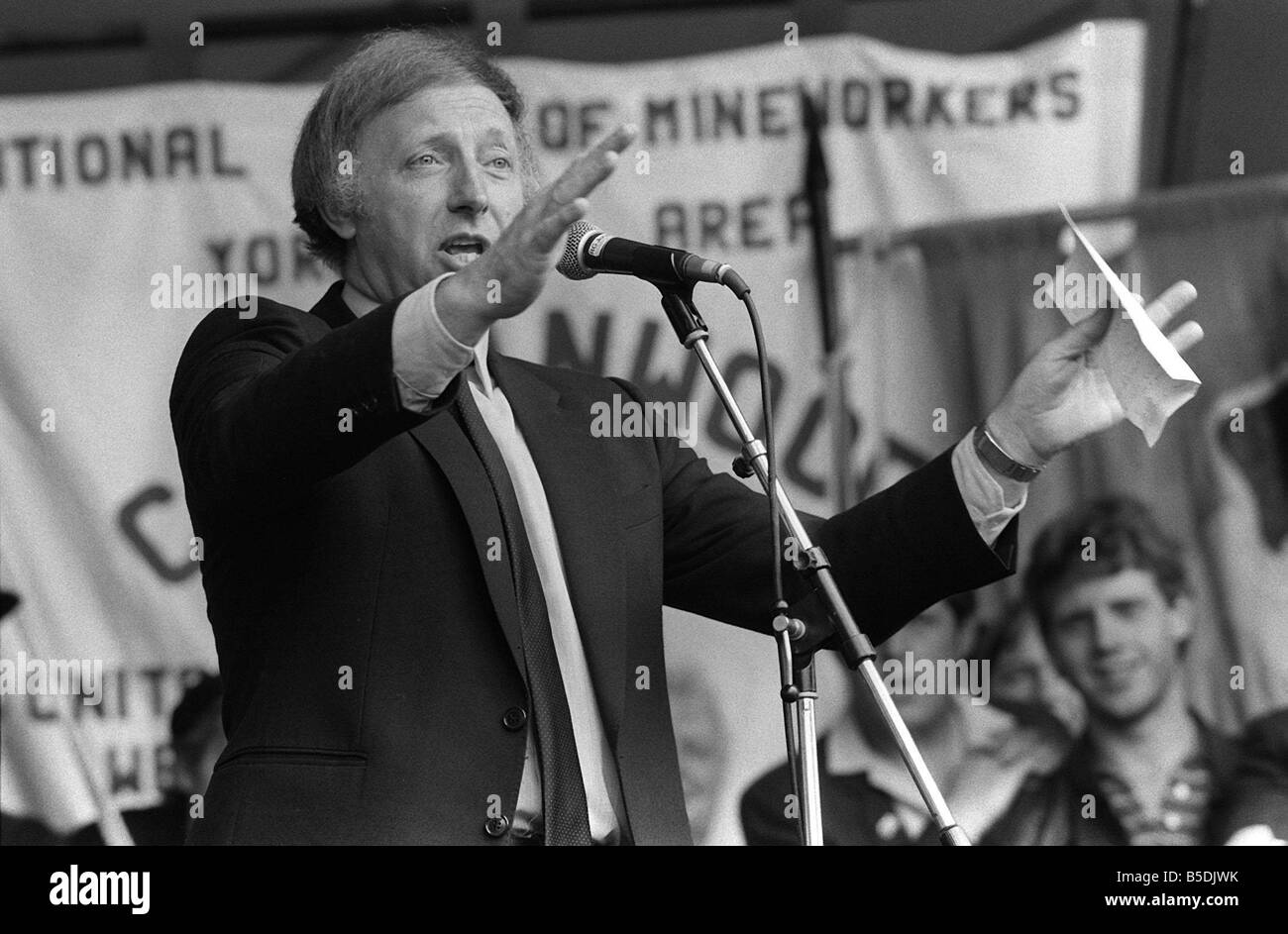 Arthur Scargill NUM talks to miners in rally in London 1984 Stock Photo ...