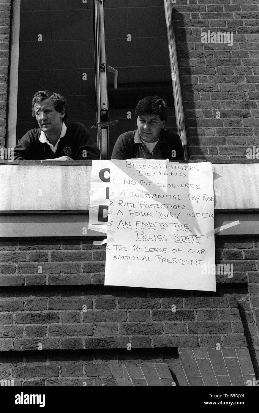 Arthur scargill national coal board hi-res stock photography and images ...
