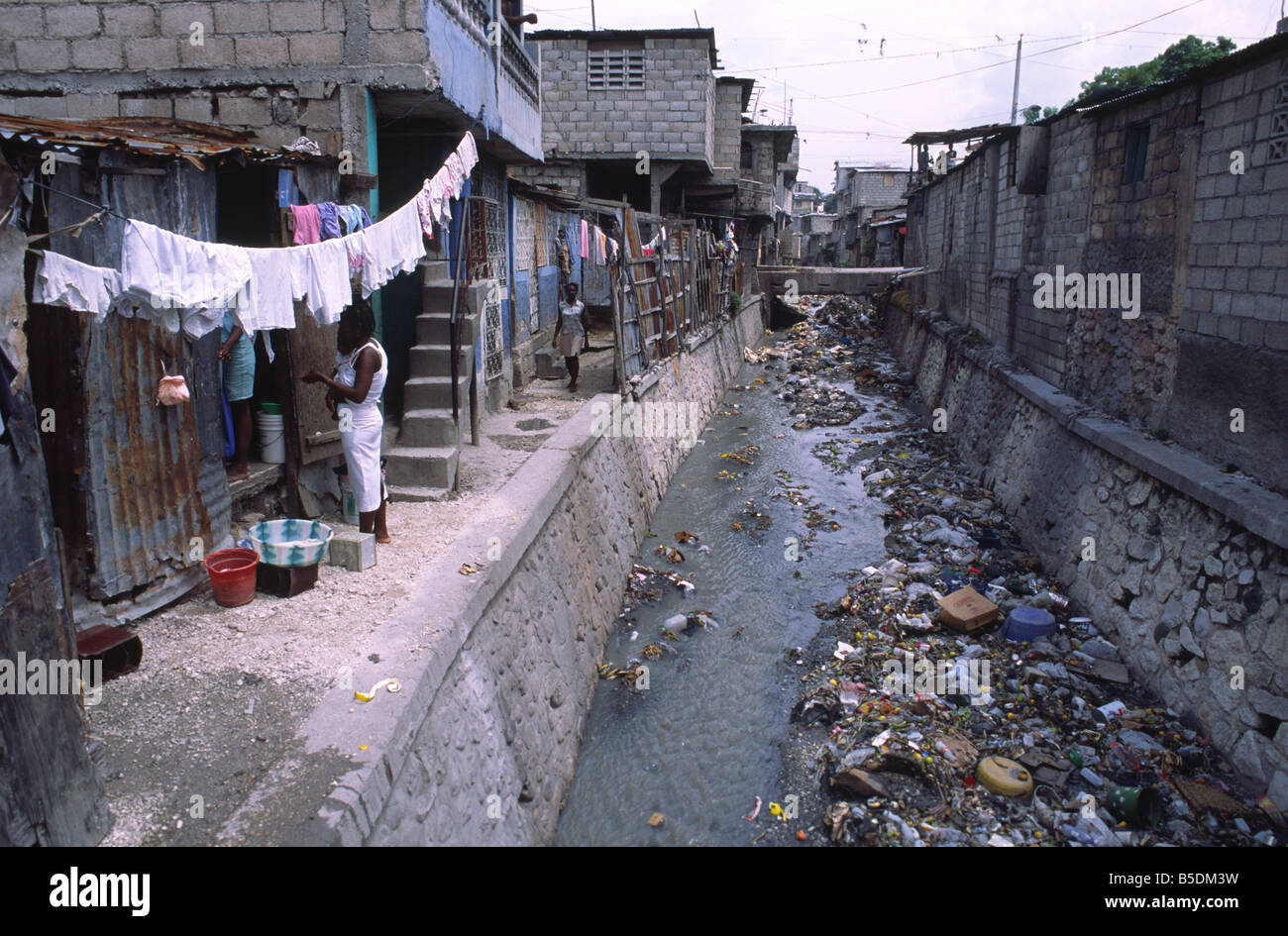 The polluted Rockefeller Canal in the inner city slum of St Martin Port ...
