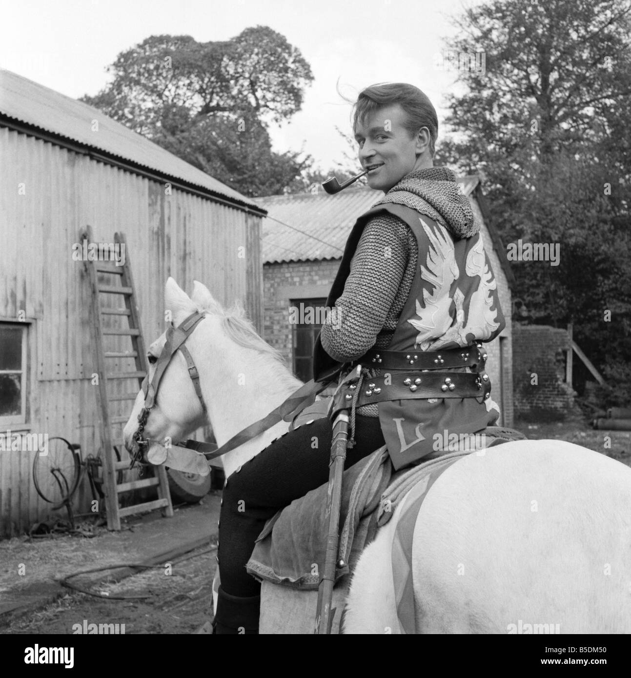 Sir lancelot hi-res stock photography and images - Alamy