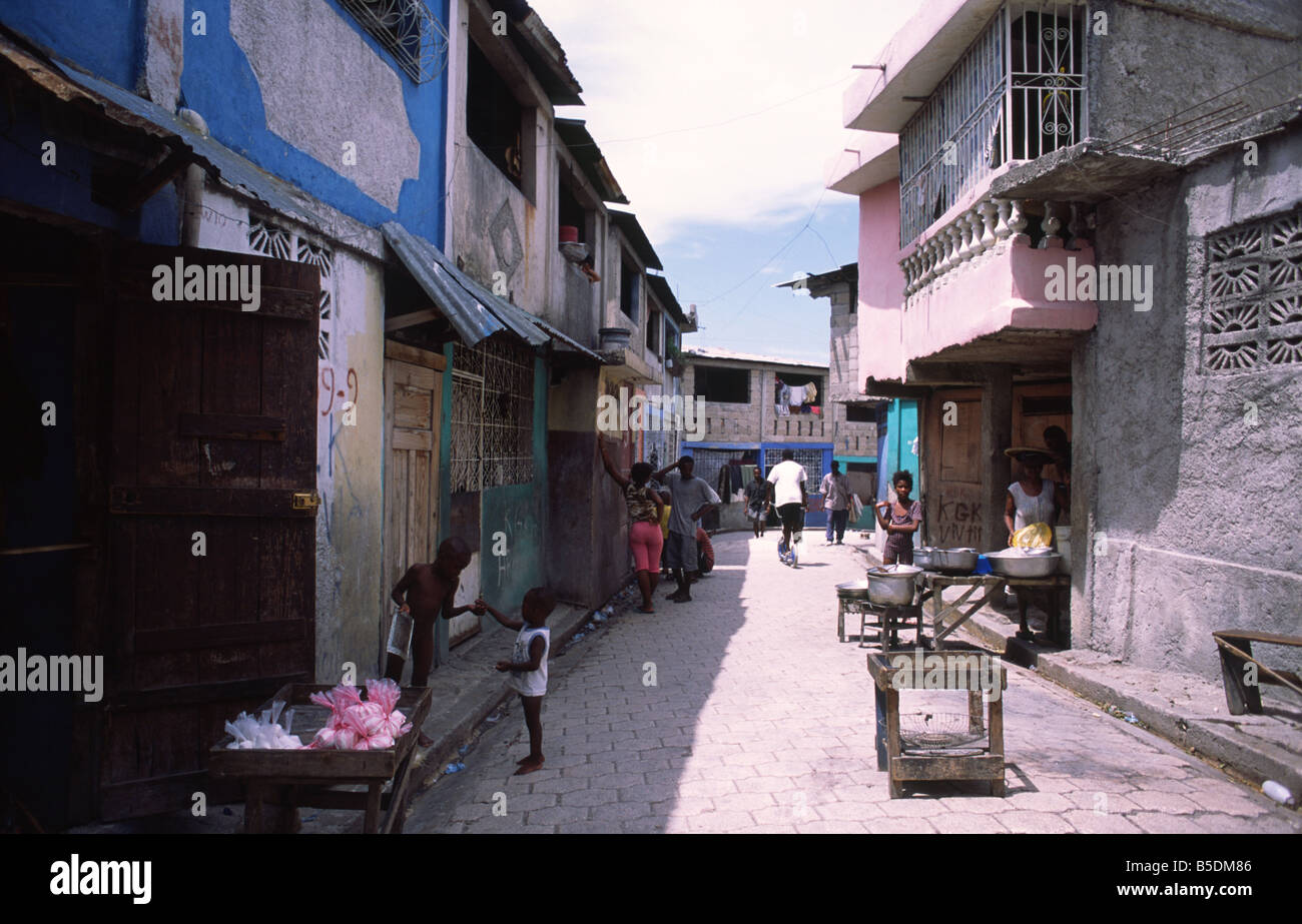 Street life in the middle of the St Martin bidonville or slum in Port ...
