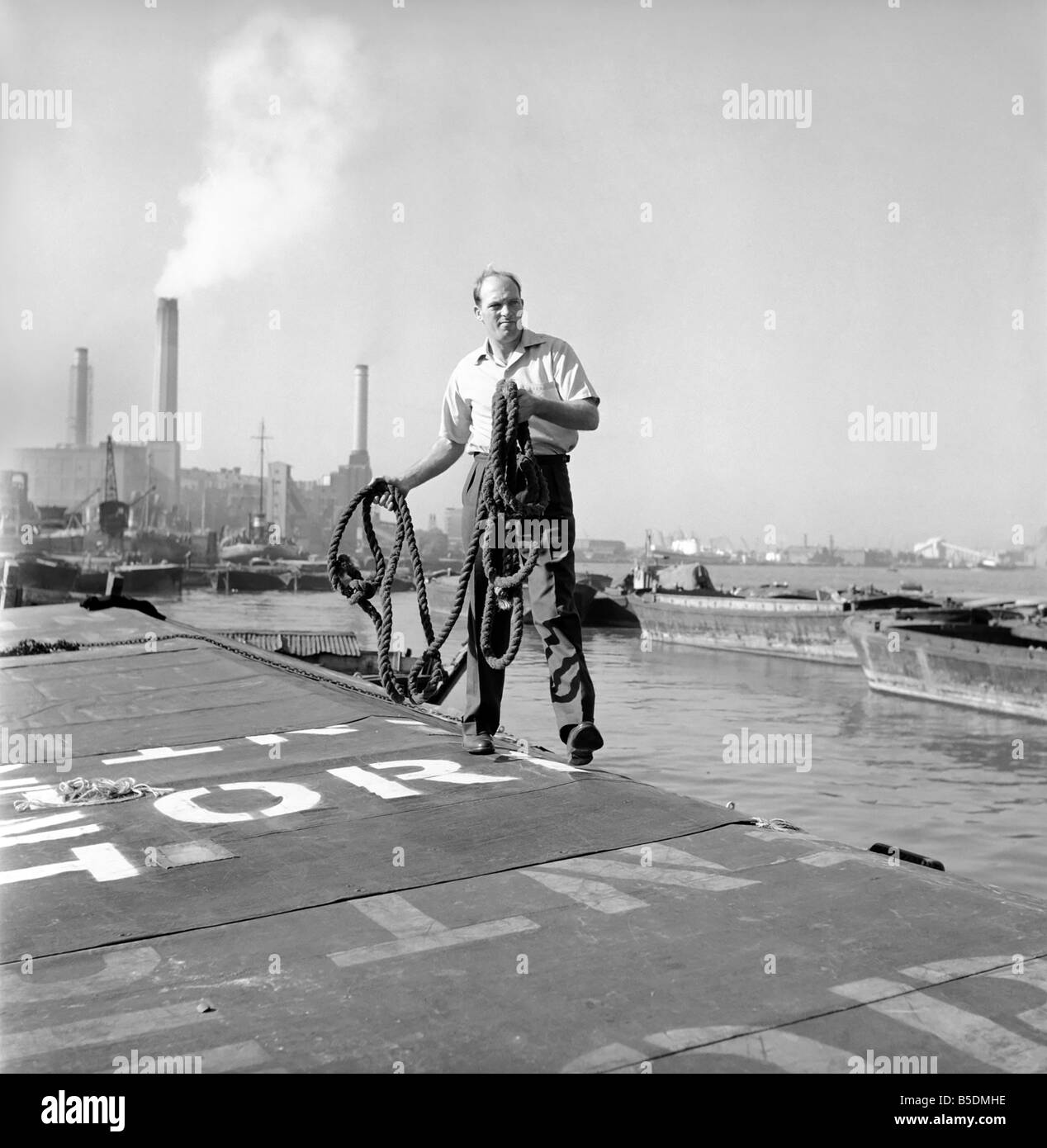 Thames lighterman hi-res stock photography and images - Alamy