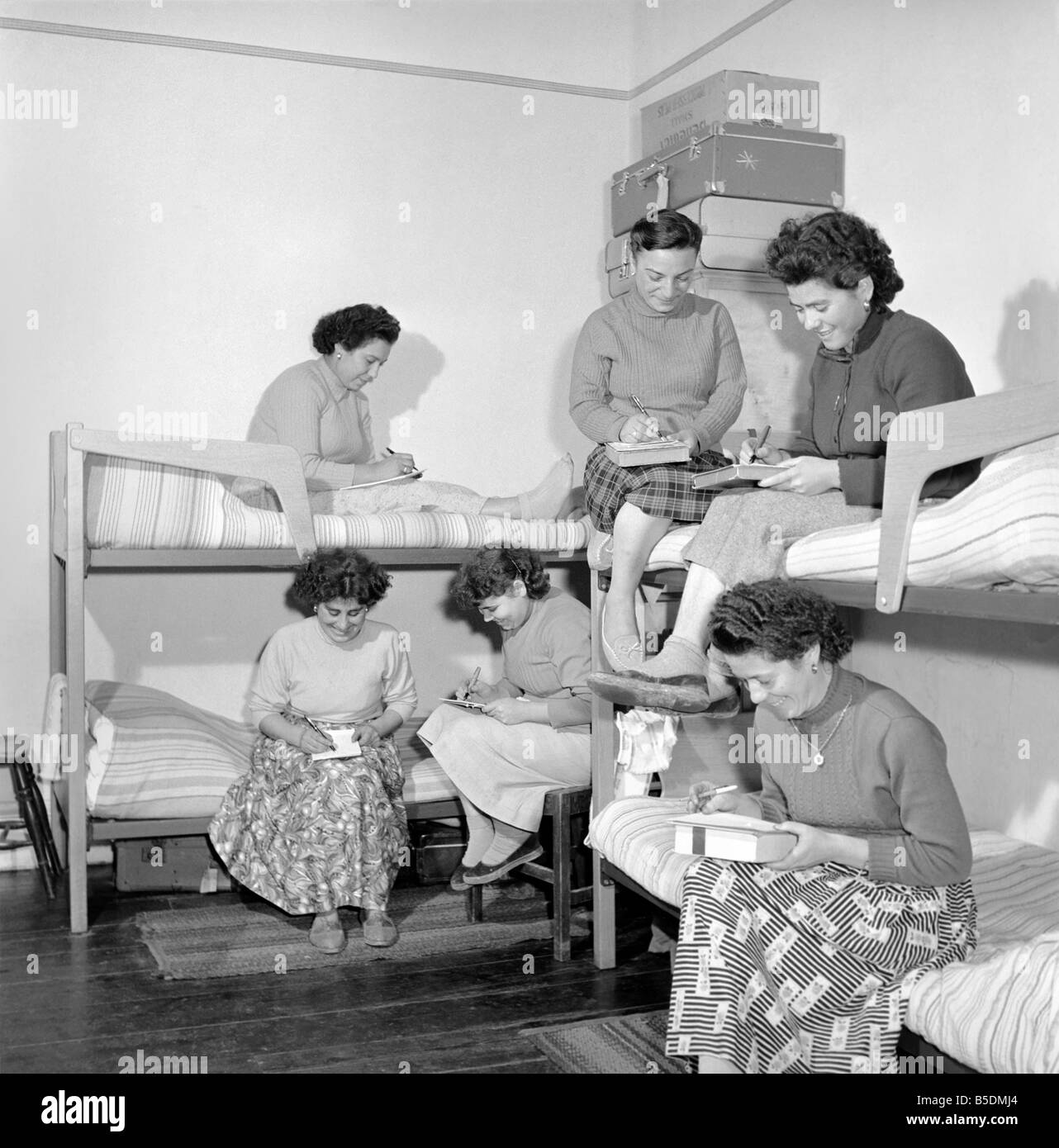 Women writing 1960s hi-res stock photography and images - Alamy