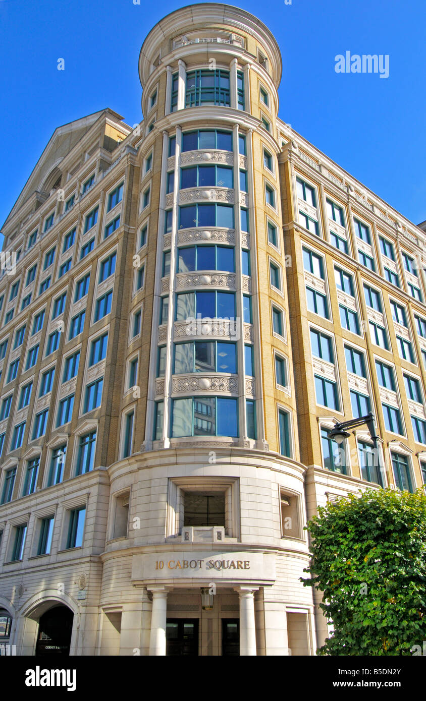 10 Cabot Square 5 The North Colonnade London UK Stock Photo - Alamy