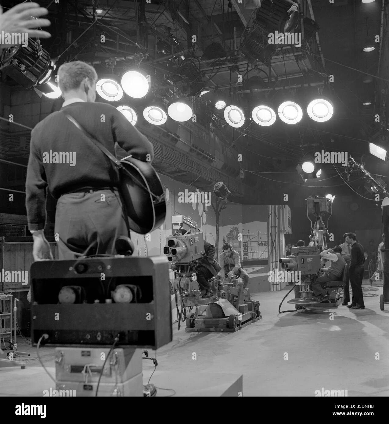 TV programmes "Off the Record". Behind the scene at the BBC programme ...