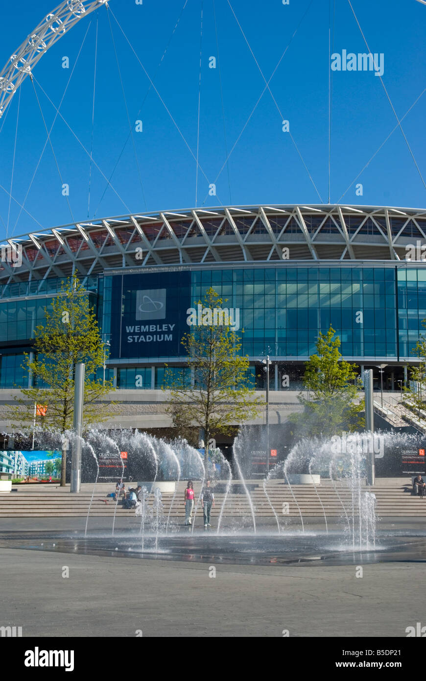 New sports stadiums hi-res stock photography and images - Alamy