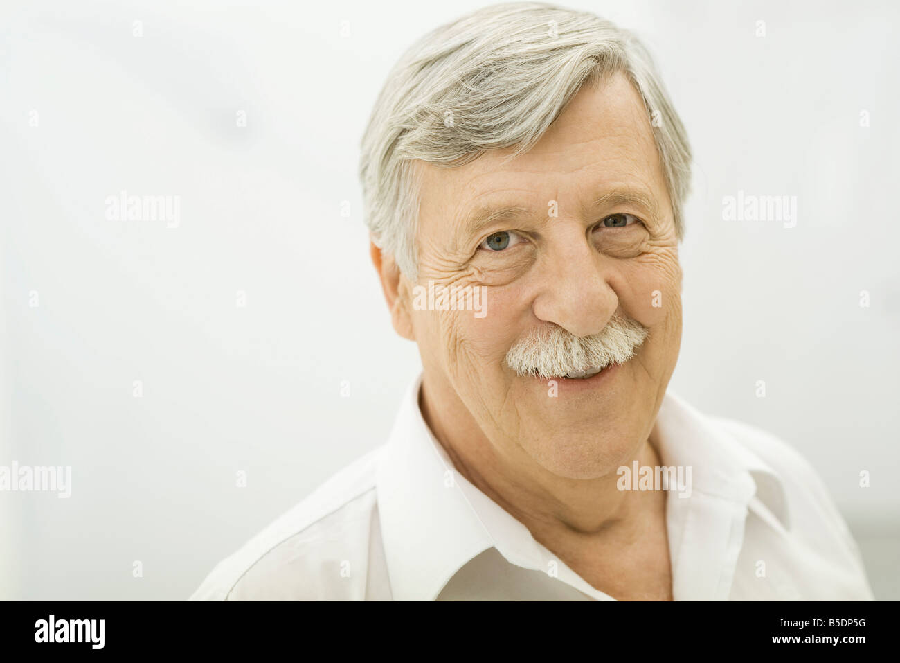 Senior good looking caucasian man hi-res stock photography and images ...