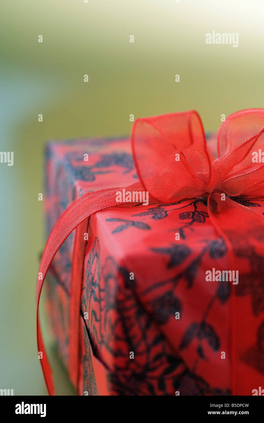 Present close up views hi-res stock photography and images - Alamy