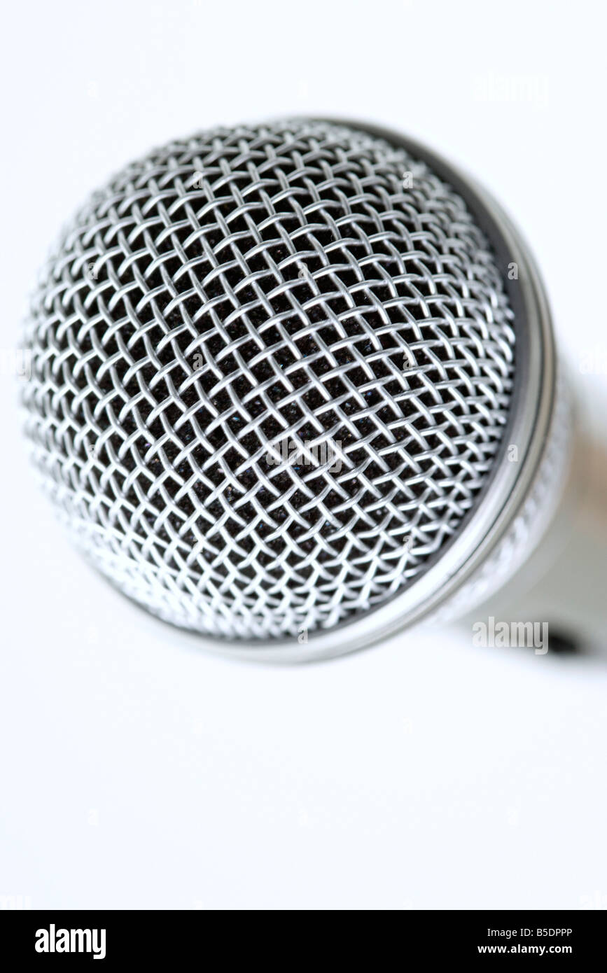 Microphone drop hi-res stock photography and images - Alamy