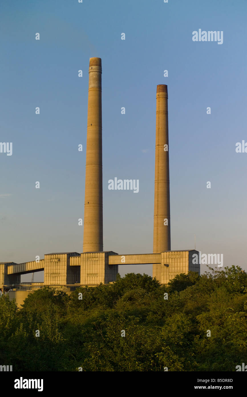 The chimneys of Northfleet cement works, Demolished in 2010 Stock Photo ...