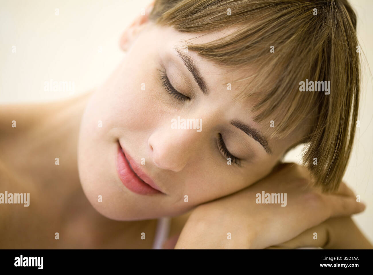 Woman rest hands on shoulder hi-res stock photography and images - Alamy