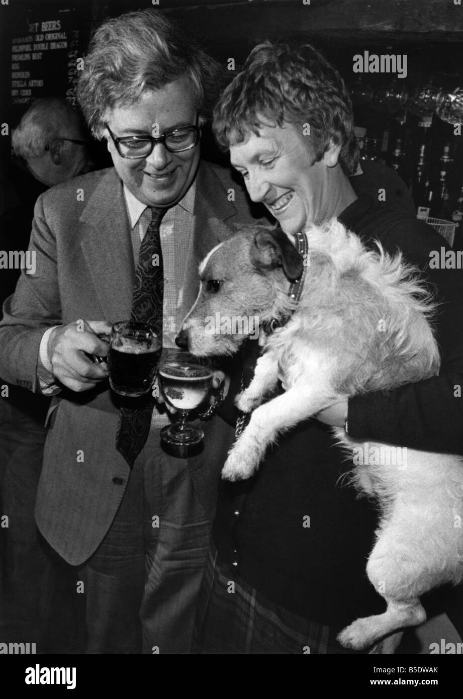 Geoffrey howe dog hi-res stock photography and images - Alamy