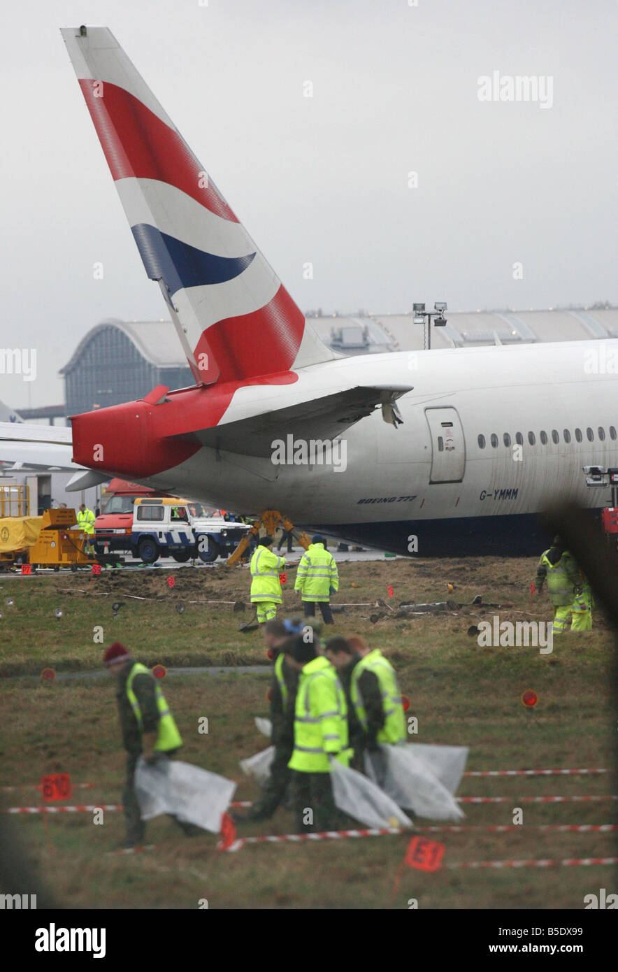 The investigation begins into the British Airways plane which crash ...
