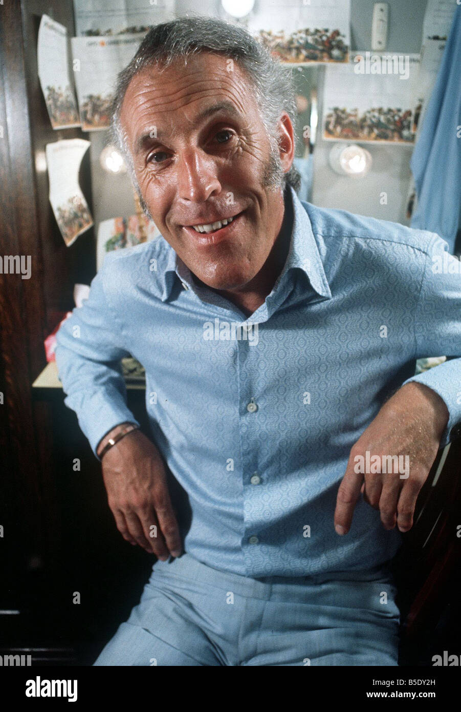 Bruce forsyth 1970s hi-res stock photography and images - Alamy