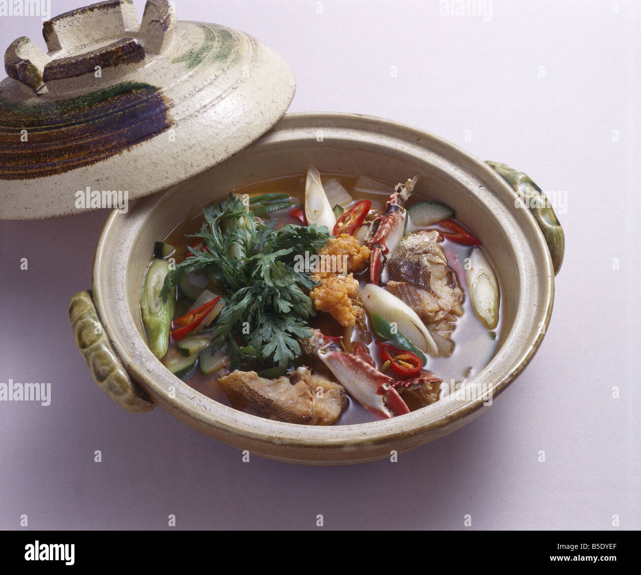 Korean seafood stew hi-res stock photography and images - Alamy