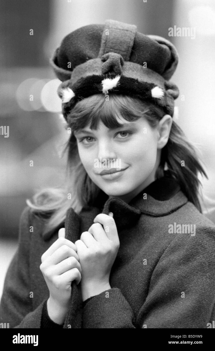 Street fashion 1980s Black and White Stock Photos & Images - Alamy