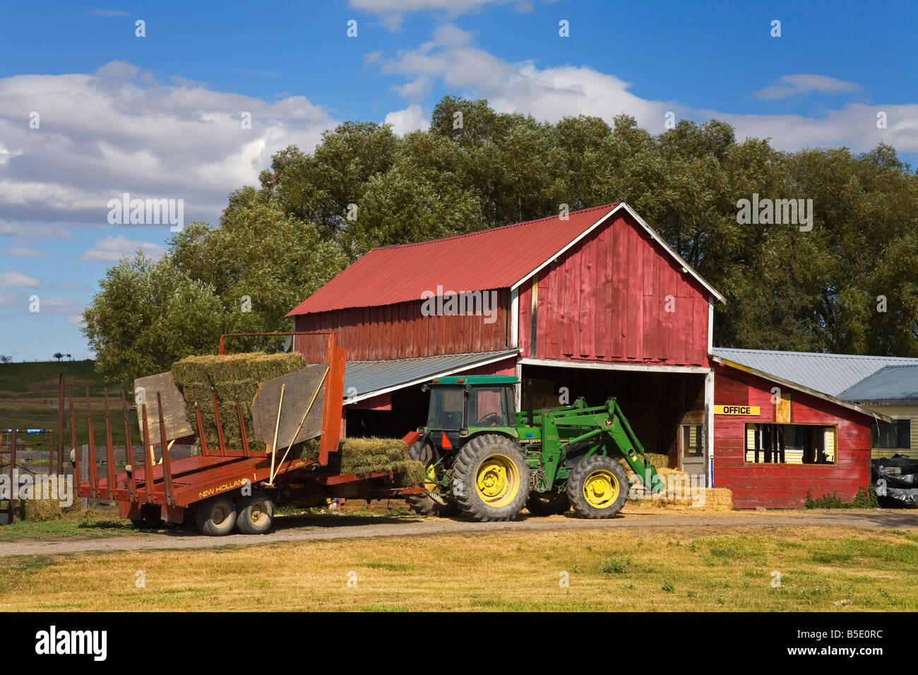 Farm barns usa hi-res stock photography and images - Alamy