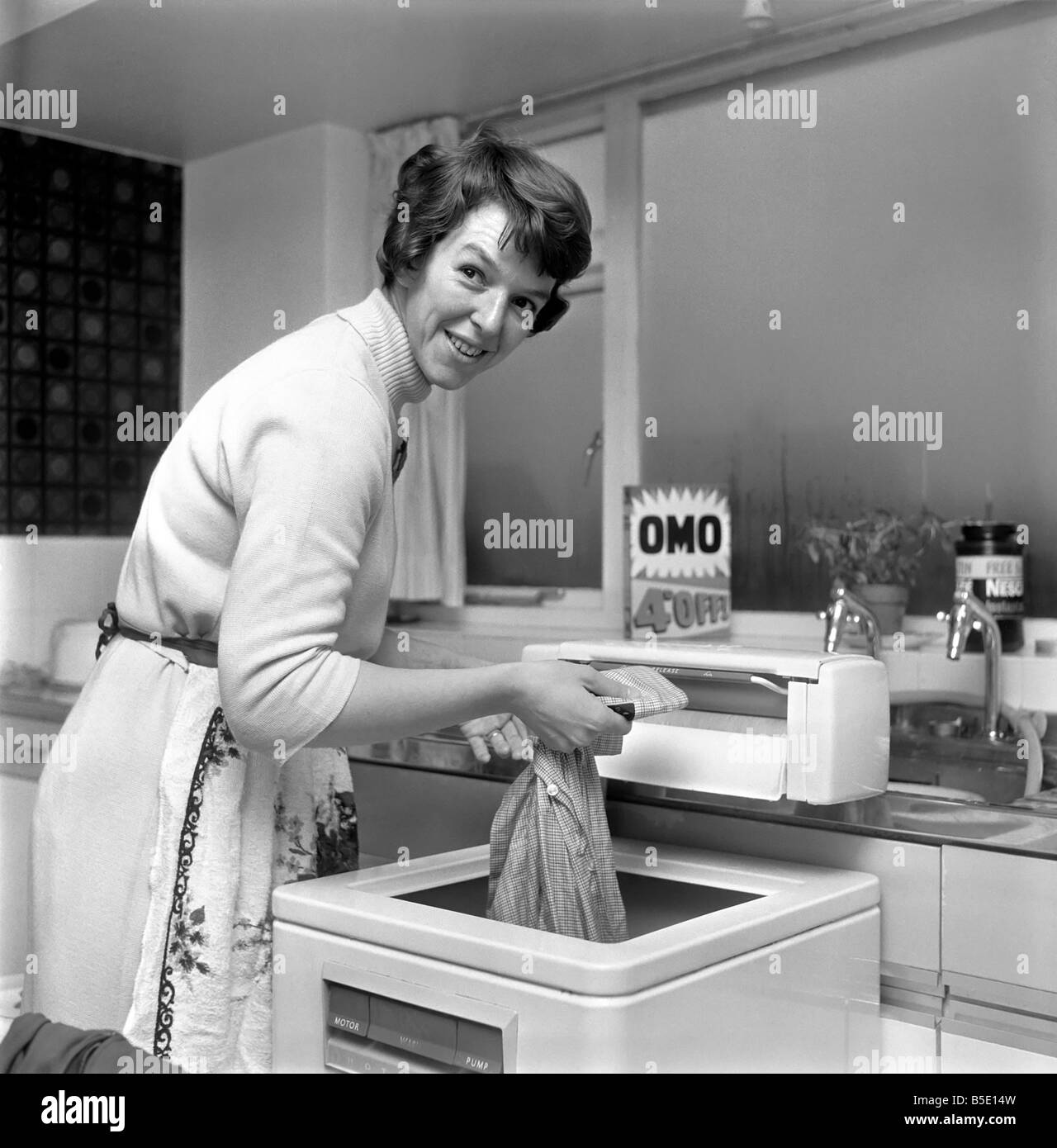 Mangle 1960s hi-res stock photography and images - Alamy